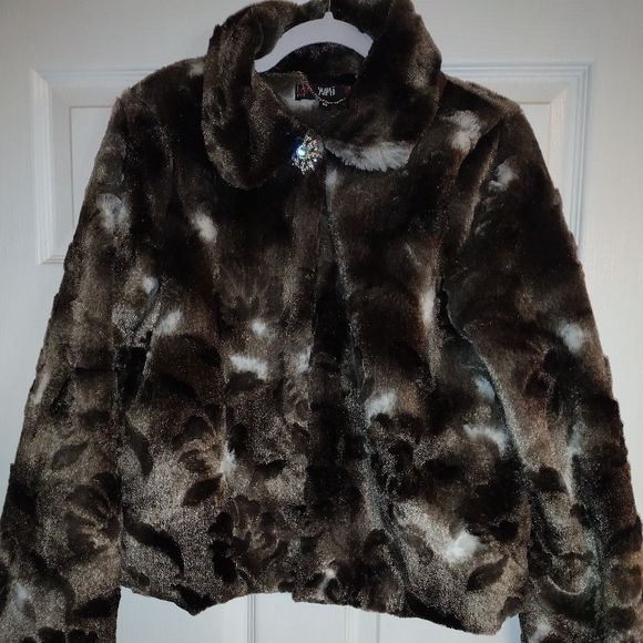 Yumi Kim | Jackets & Coats | Faux Fur Jacket | Poshmark